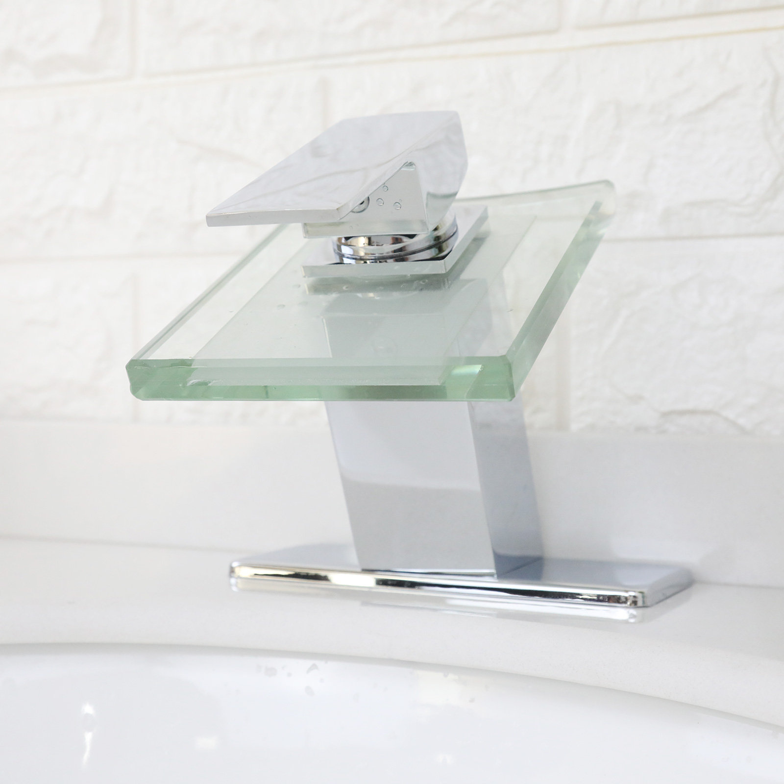 Greenspring Waterfall Single Hole Single-Handle Low-Arc Bathroom Faucet ...