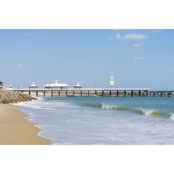 House of Hampton Walkway At Beach PhaelnogueiraBlue; White; Yellowgreen ...