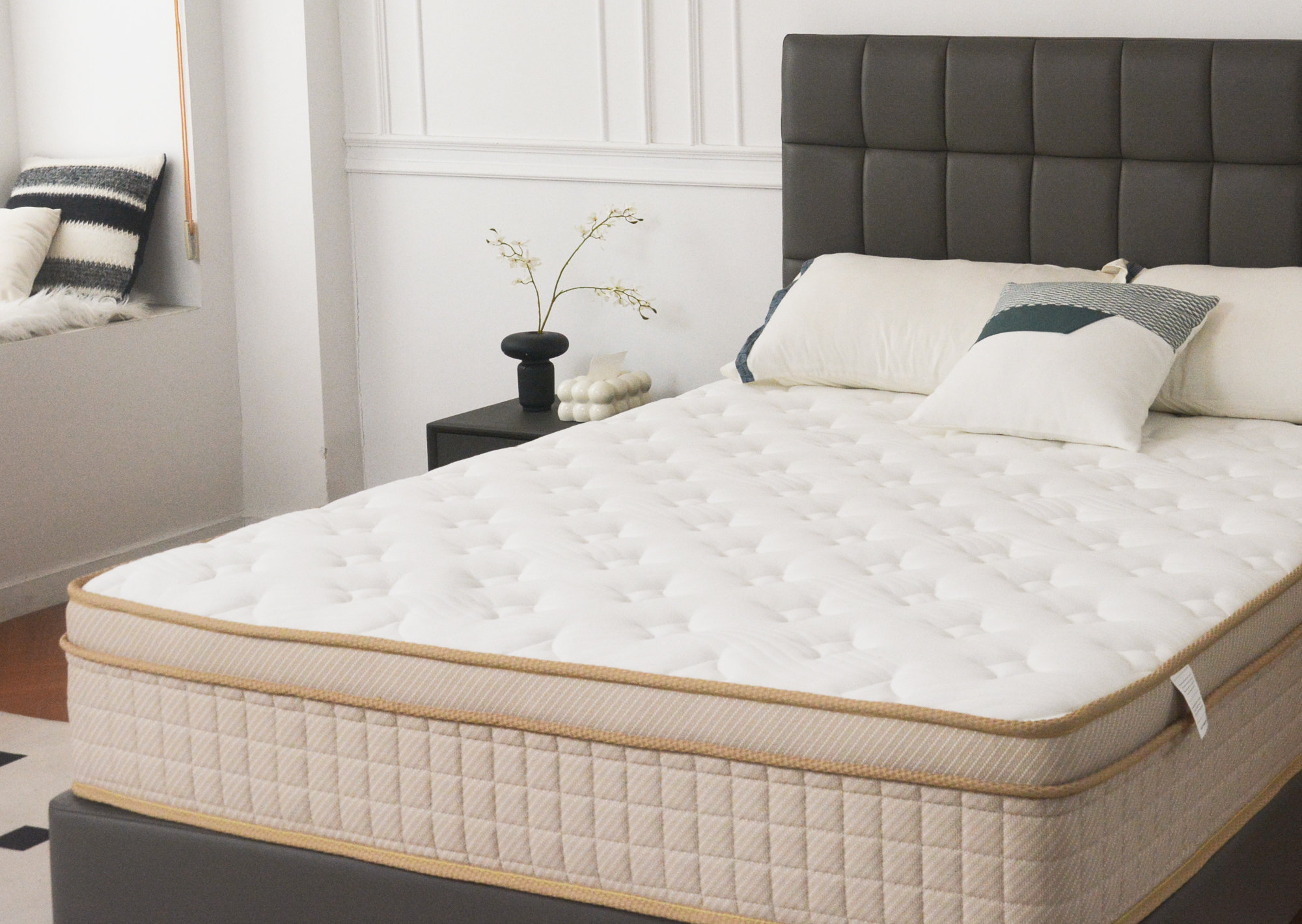 Alwyn Home 12 Inch Hybrid Mattress In A Box Memory Foam Euro Top Pocket ...
