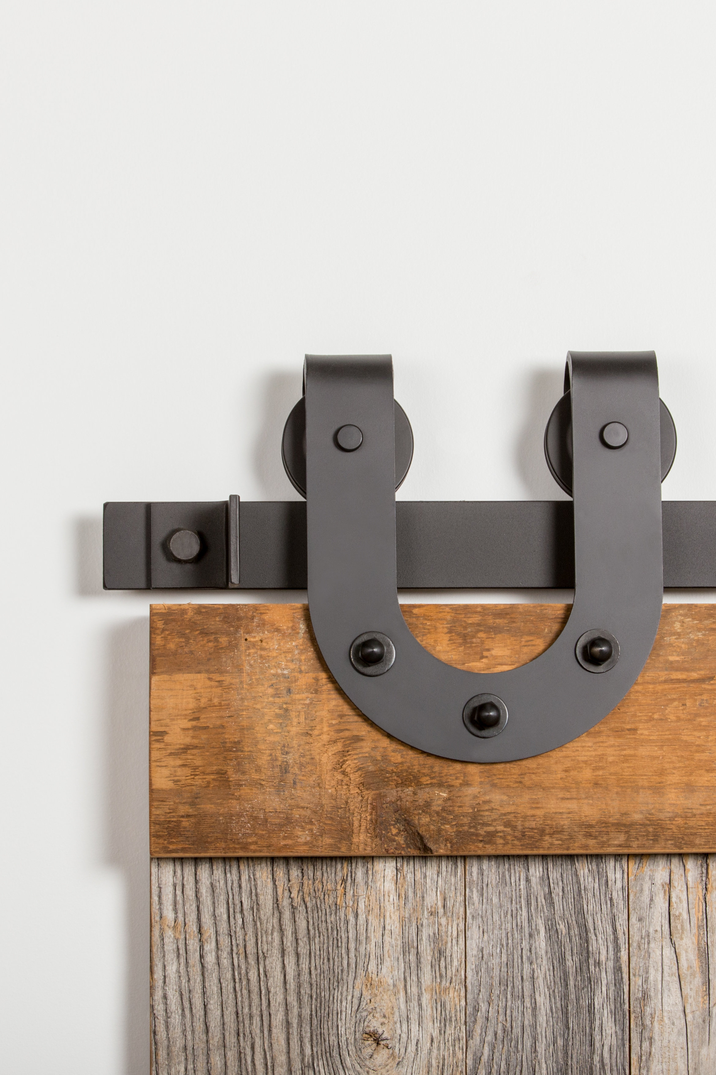 Leatherneck Hardware Horseshoe Standard Single Barn Door Hardware Kit ...
