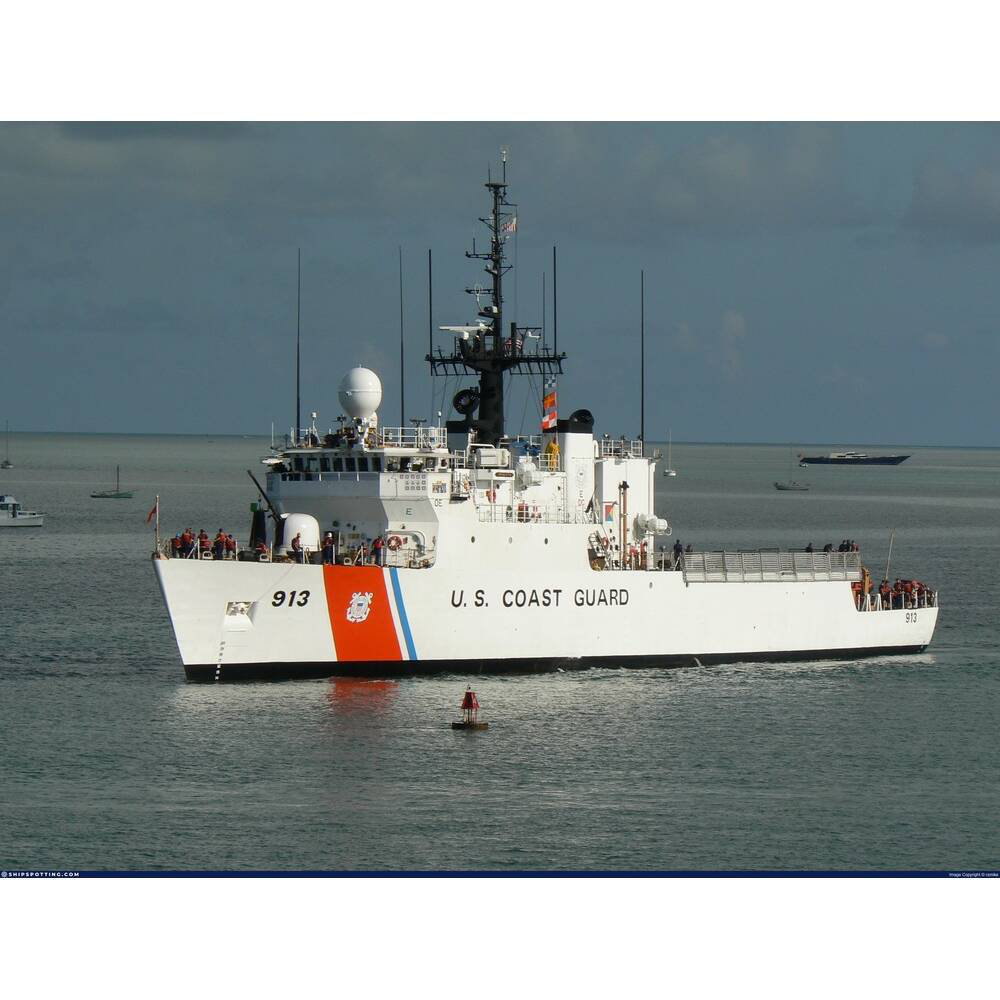 Old Modern Handicrafts USCGC Mohawk WMEC-913 30 Inches L Ship Model ...