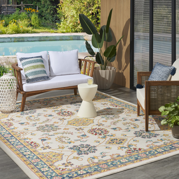 Lark Manor Arisa Indoor/Outdoor Area Rug & Reviews | Wayfair