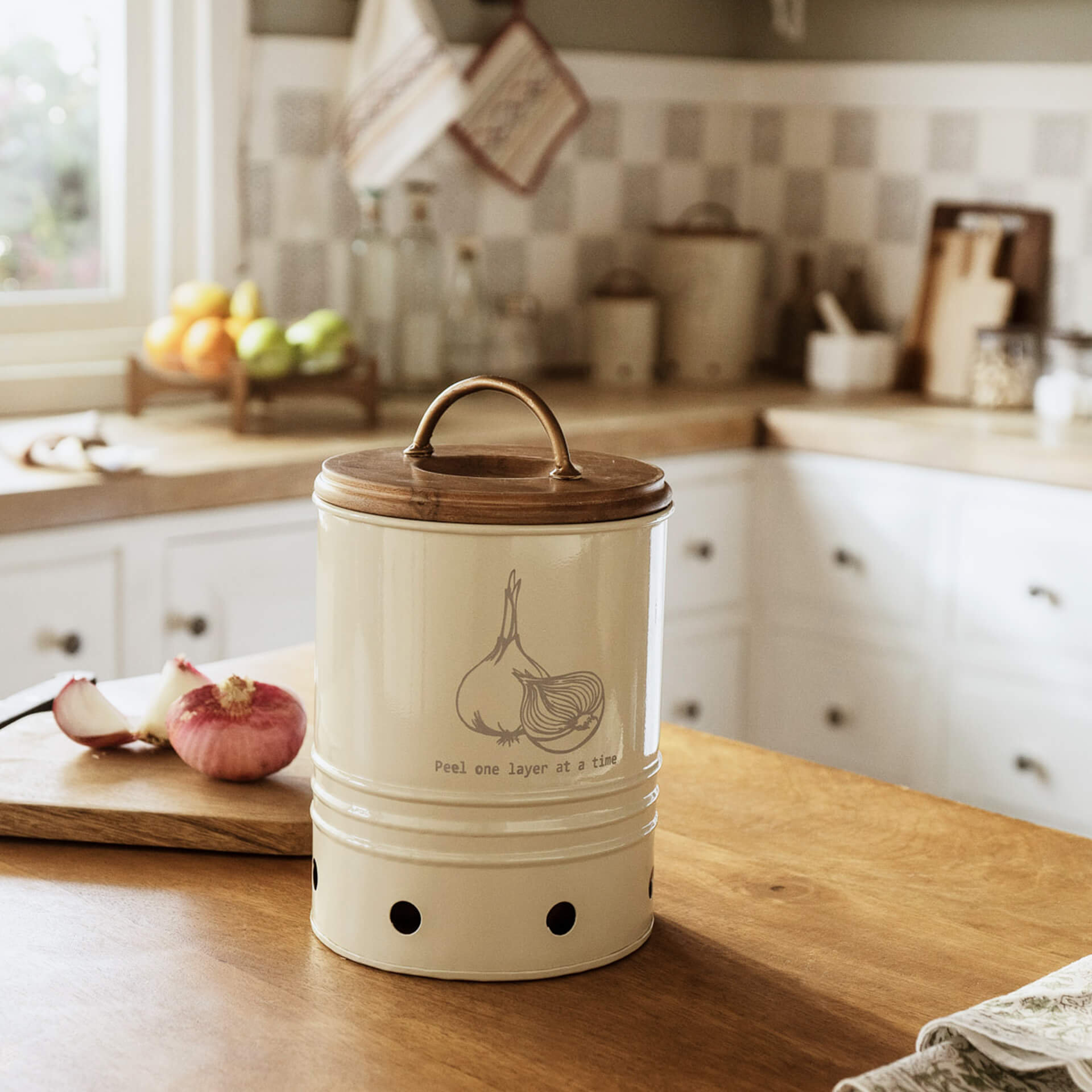 Gracie Oaks Metal Onion Storage Bin with Wooden Lid | Stylish and ...