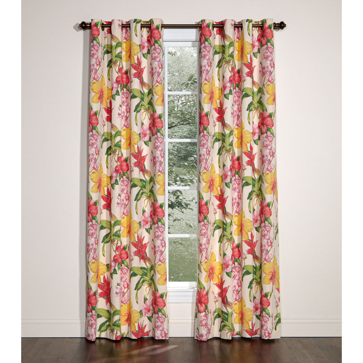 Thomasville At Home Kahlee Traditional Cotton Floral Grommet Panels ...