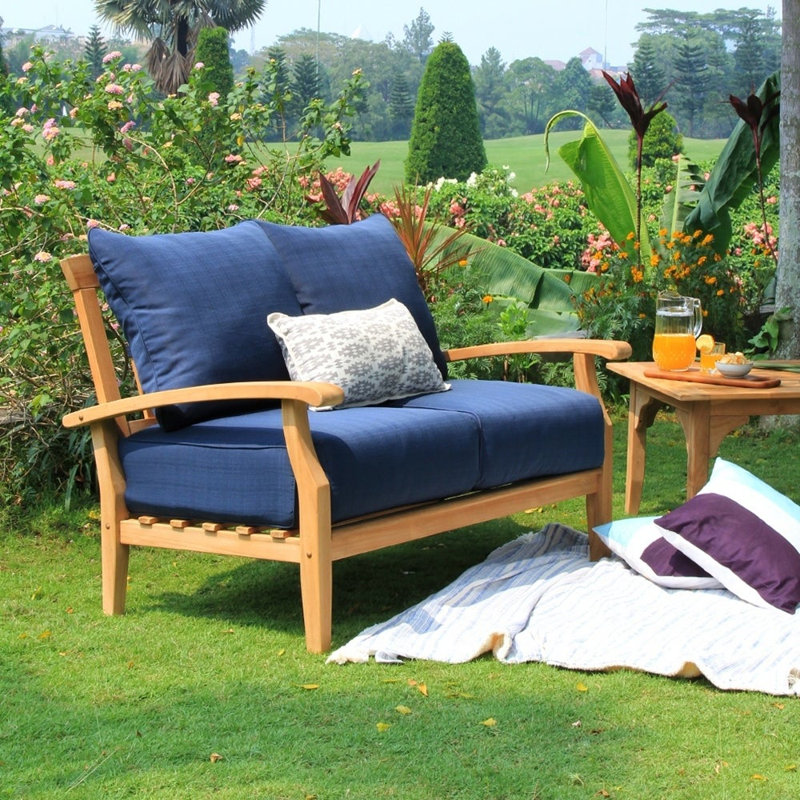 Sit, Relax, Love: The Best Outdoor Loveseats You Need to See