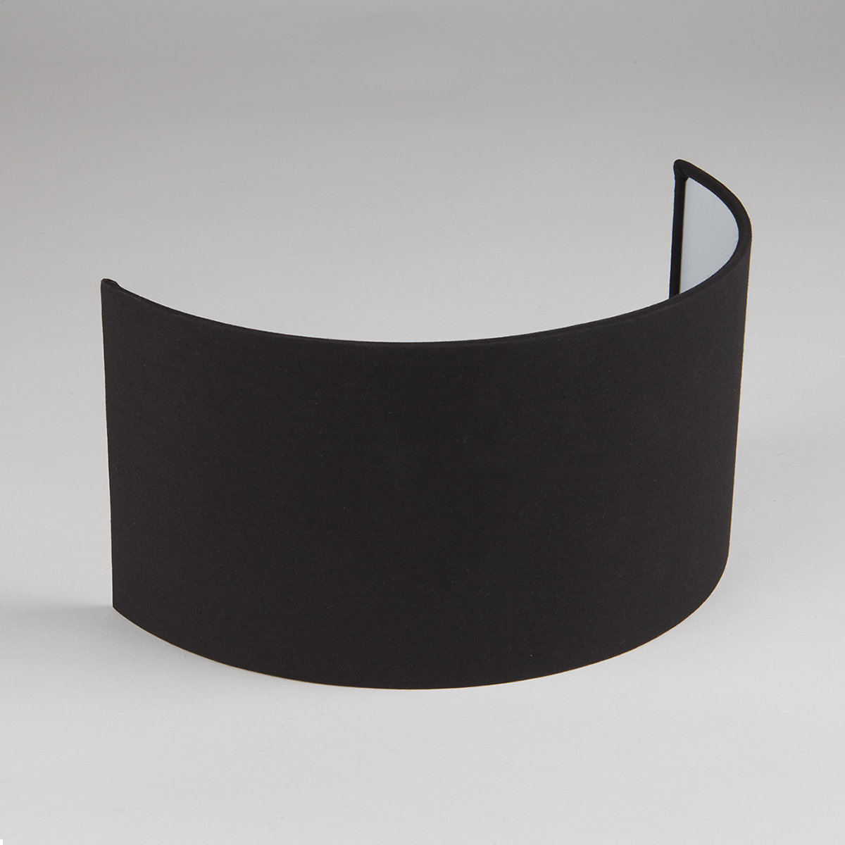 17 Stories Open Crescent Shade, Black | Wayfair.ie