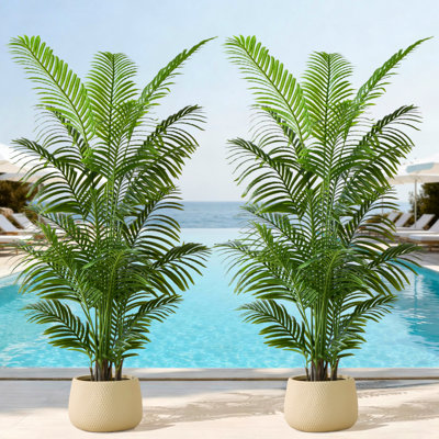 pool deck artificial plants
