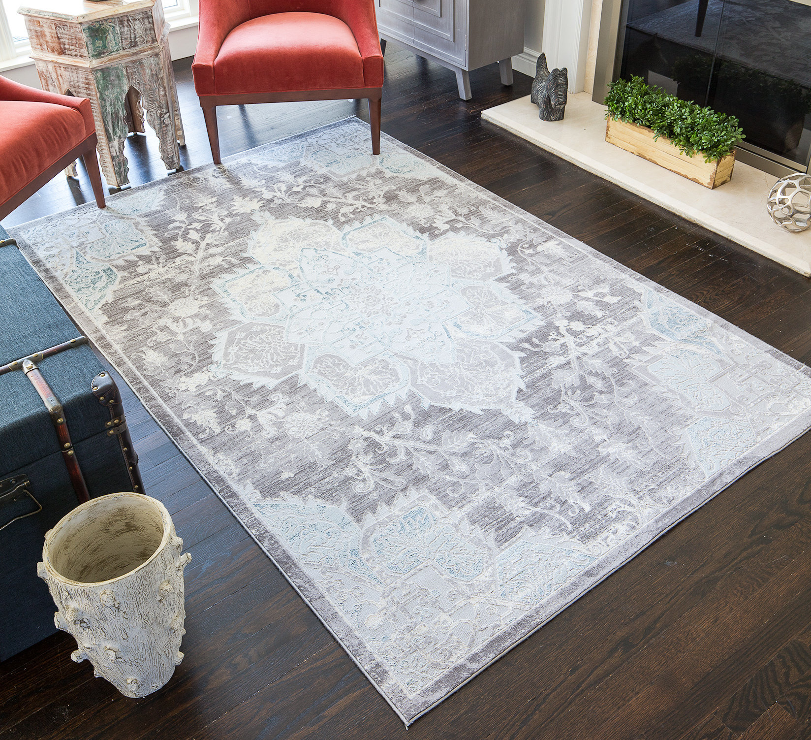 CosmoLiving by Cosmopolitan Delancey Vintage Gray Rug & Reviews | Wayfair