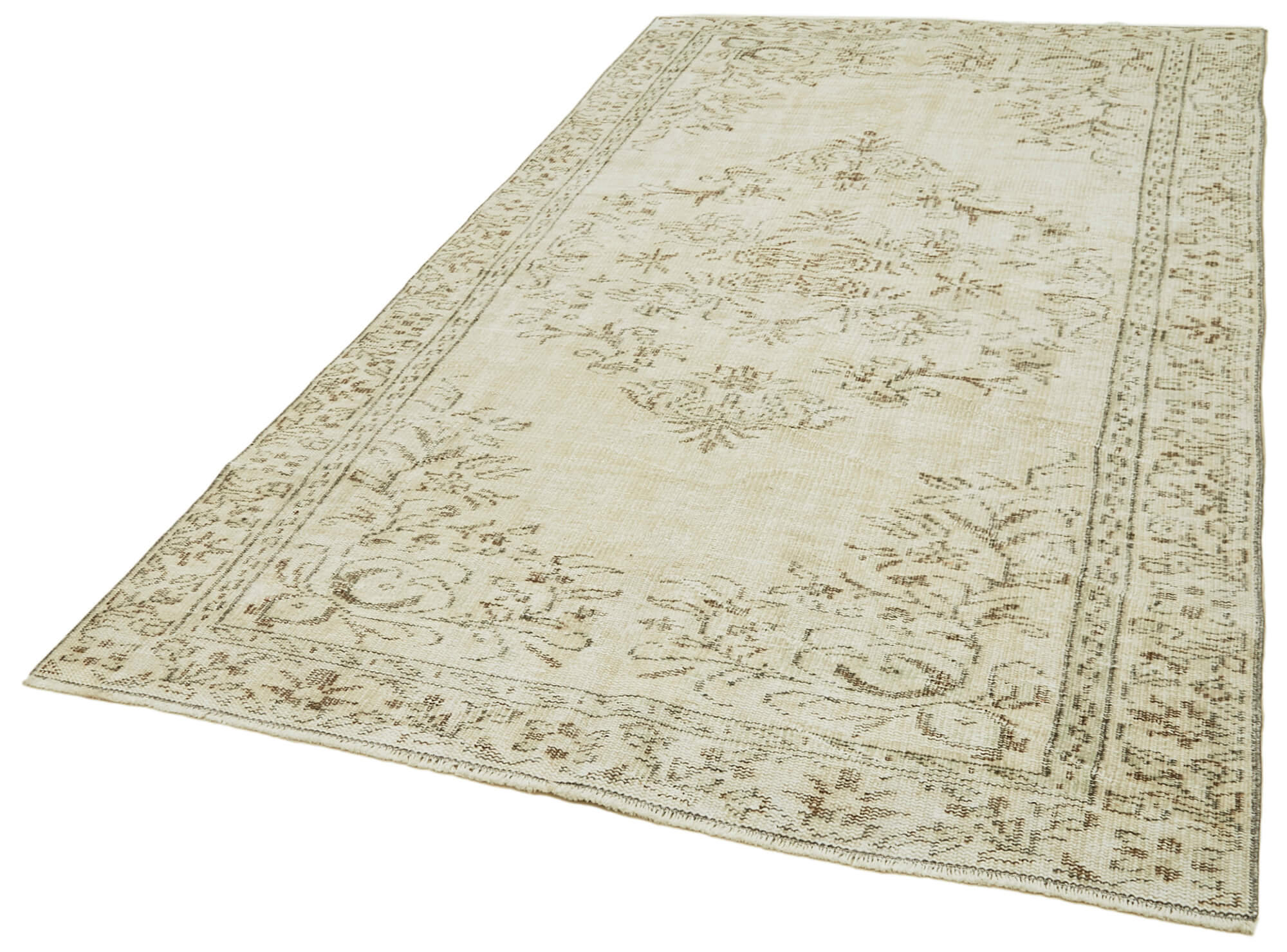 Charlton Home® Rectangle Dzesika Rectangle 5'1" X 9' Area Rug | Wayfair
