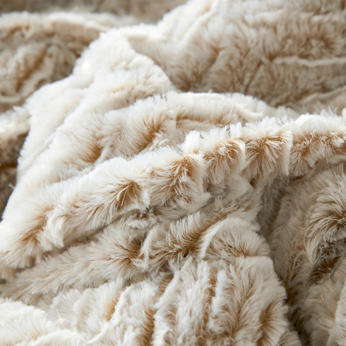 Coma Inducer Peak of Cozy Coma Inducer Oversized Comforter Set ...