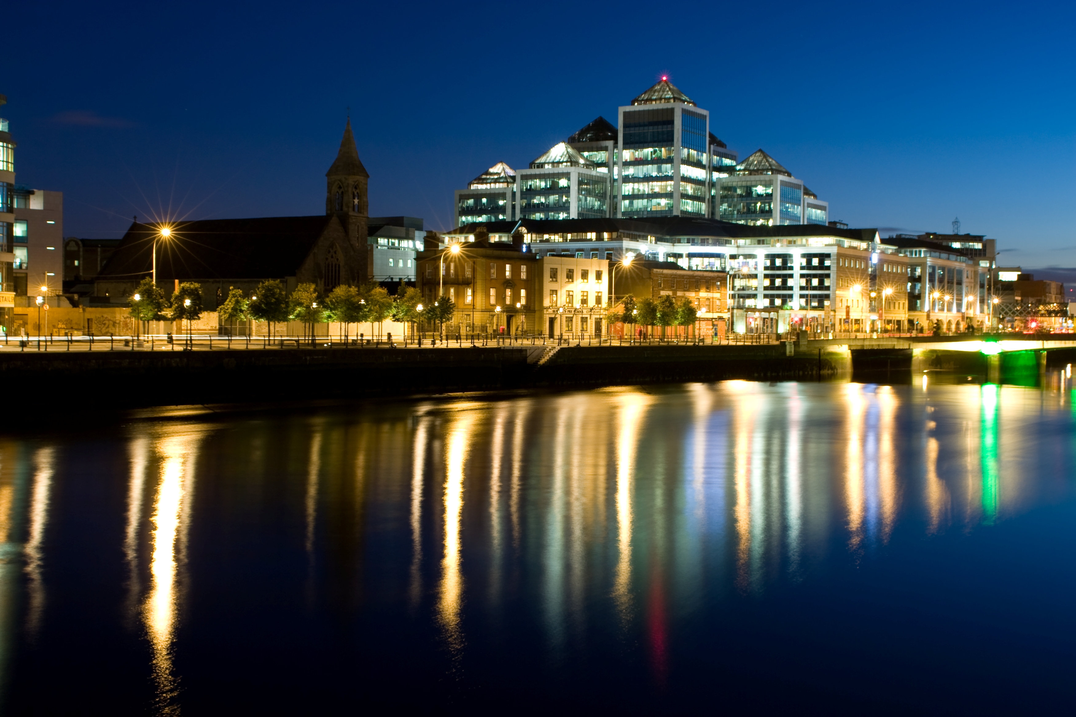 Hokku Designs Dublin Docklands - Wayfair Canada