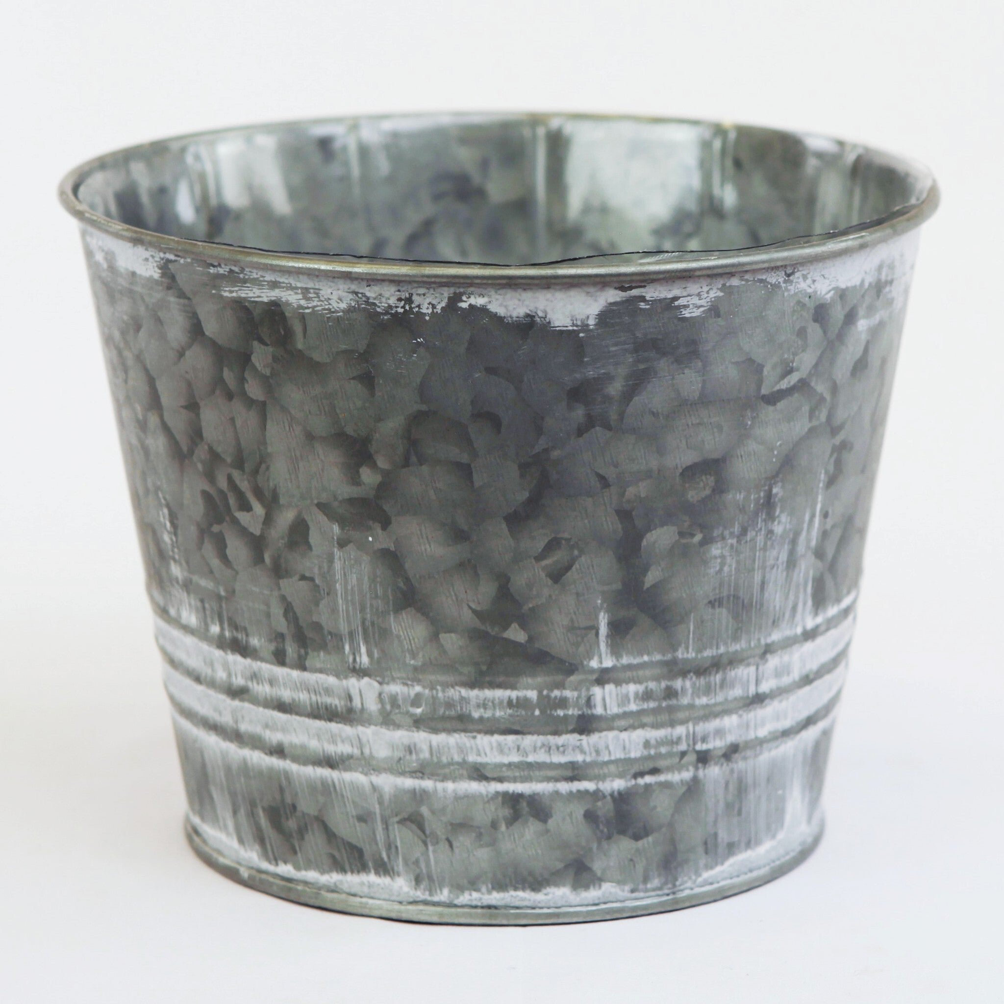 Gracie Oaks Lufkin Metal Cachepot | Wayfair