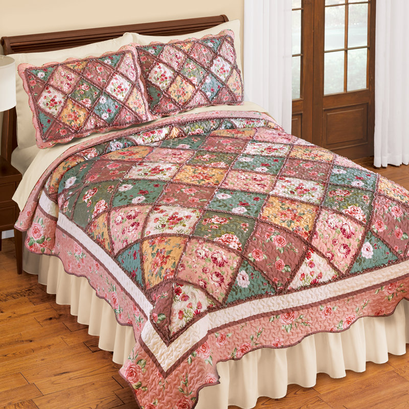 Winston Brands Kamila Floral Patchwork Trellis Design Scalloped Edge ...