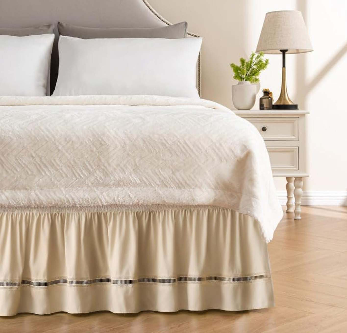 LUCULY Wrap Around Ruffled Lace Bed Skirt, Elastic Dust Ruffle,15 Inch ...