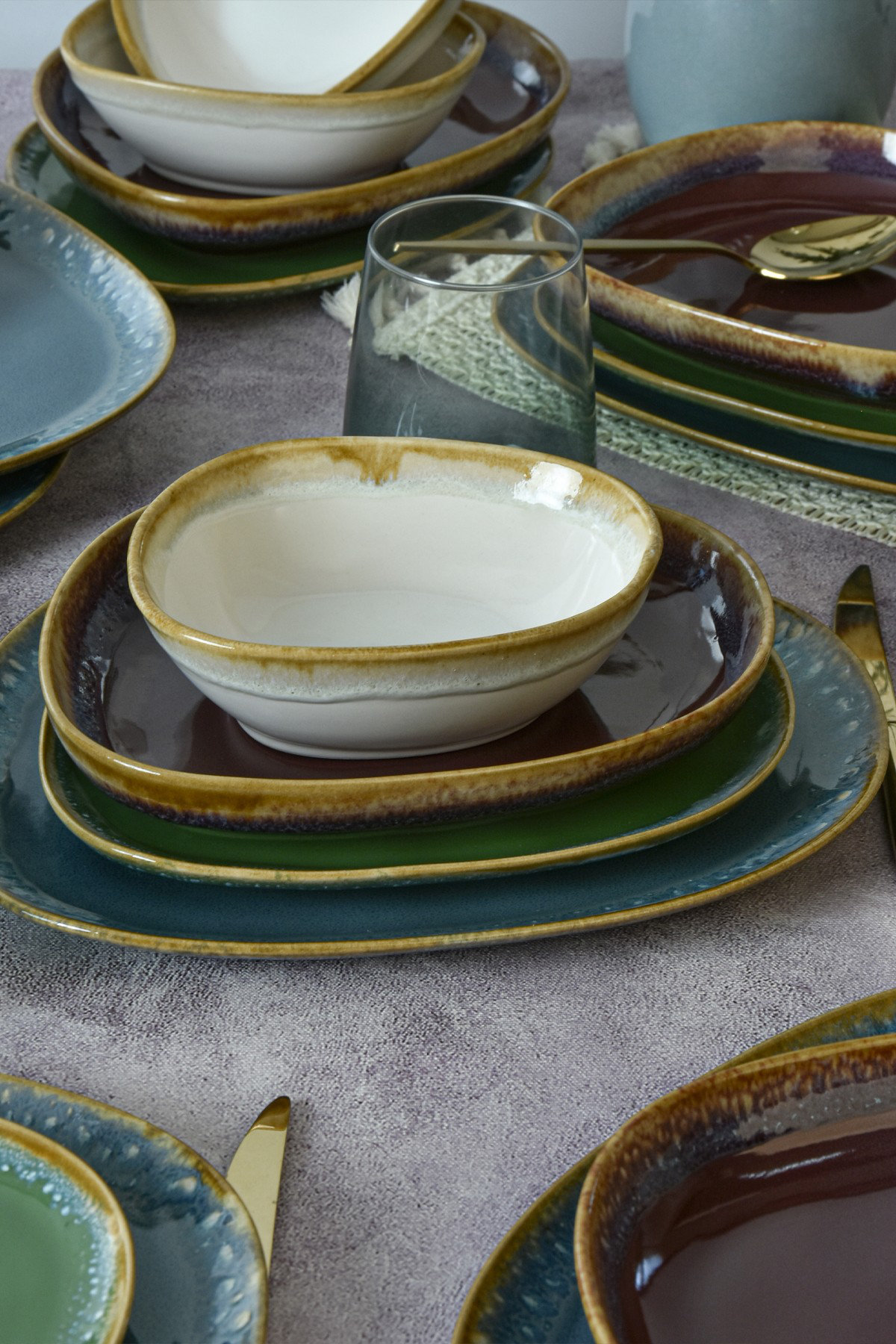 Orren Ellis Ceramic Dinner Set (24 Pieces) | Wayfair
