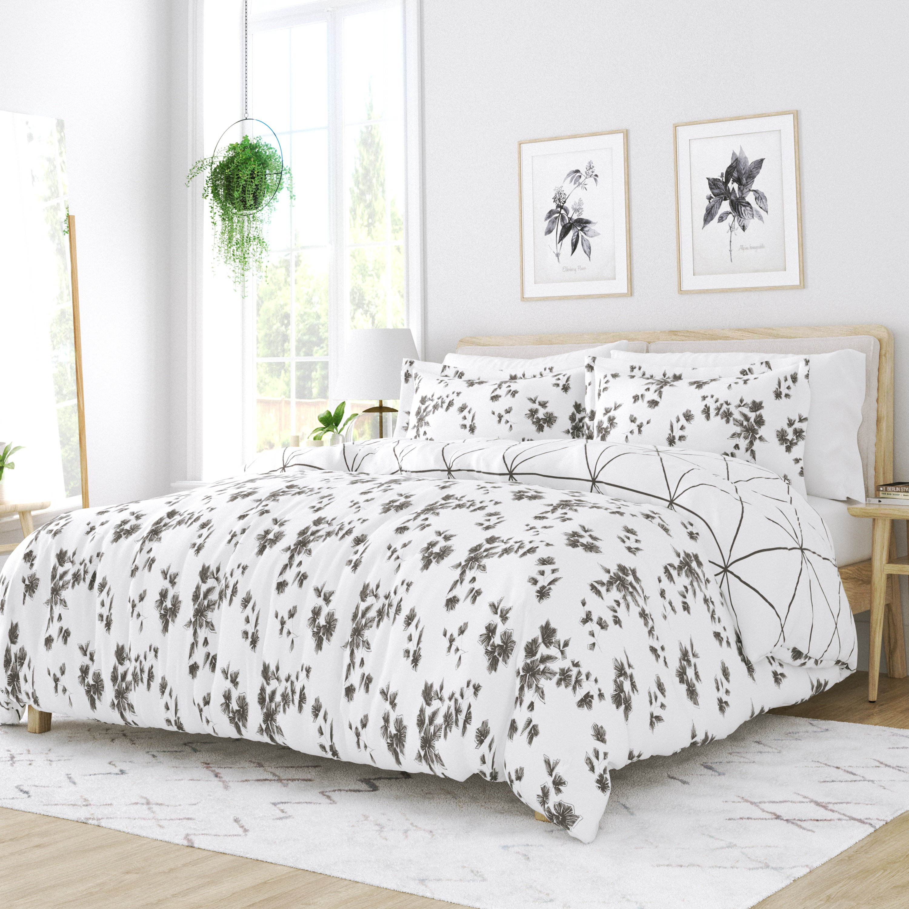 IEnjoy Home Edgy Flowers Pattern Reversible Duvet Cover Set & Reviews ...