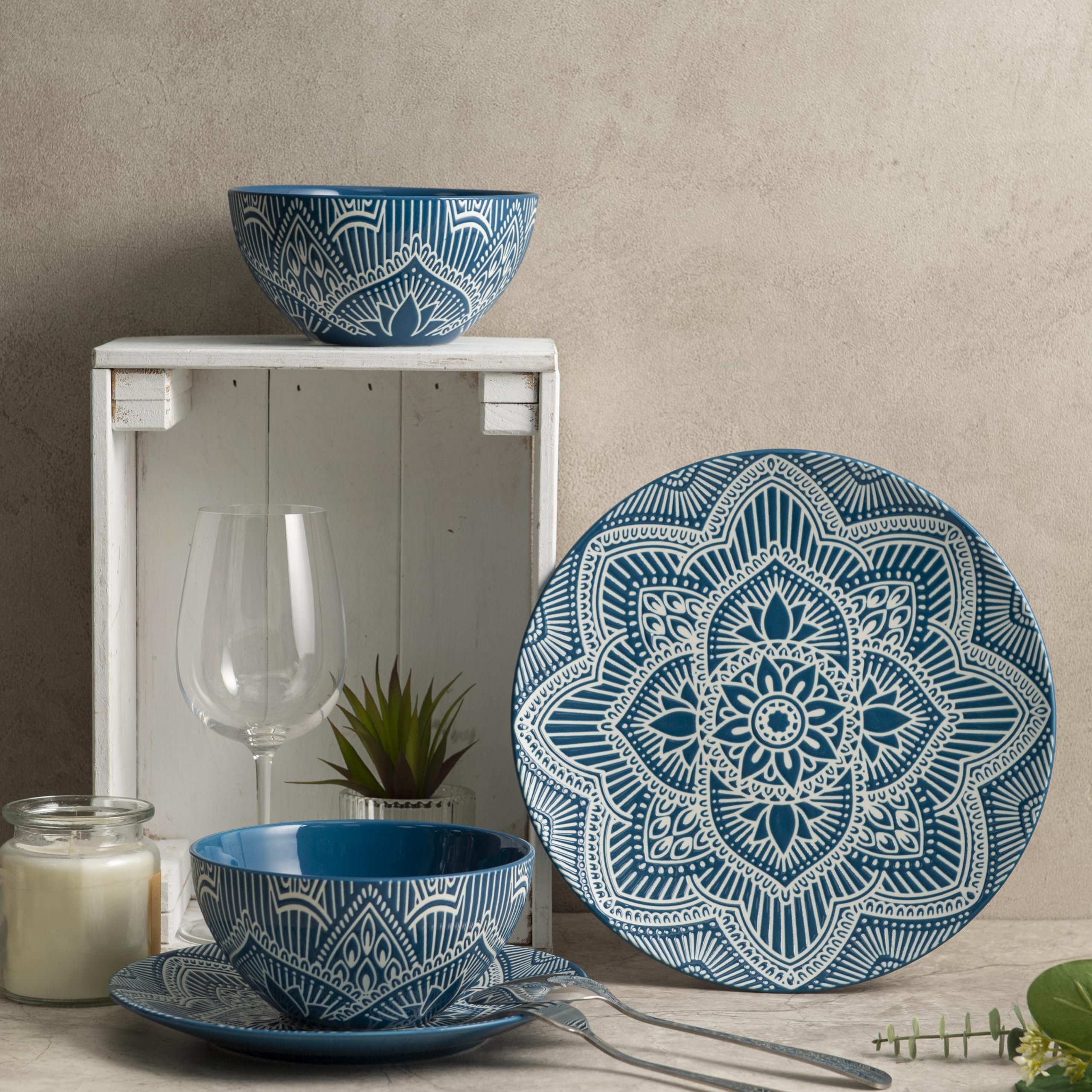 Bungalow Rose 12-Piece Ceramic Dinnerware Set: La La Mandala Blue Dish ...