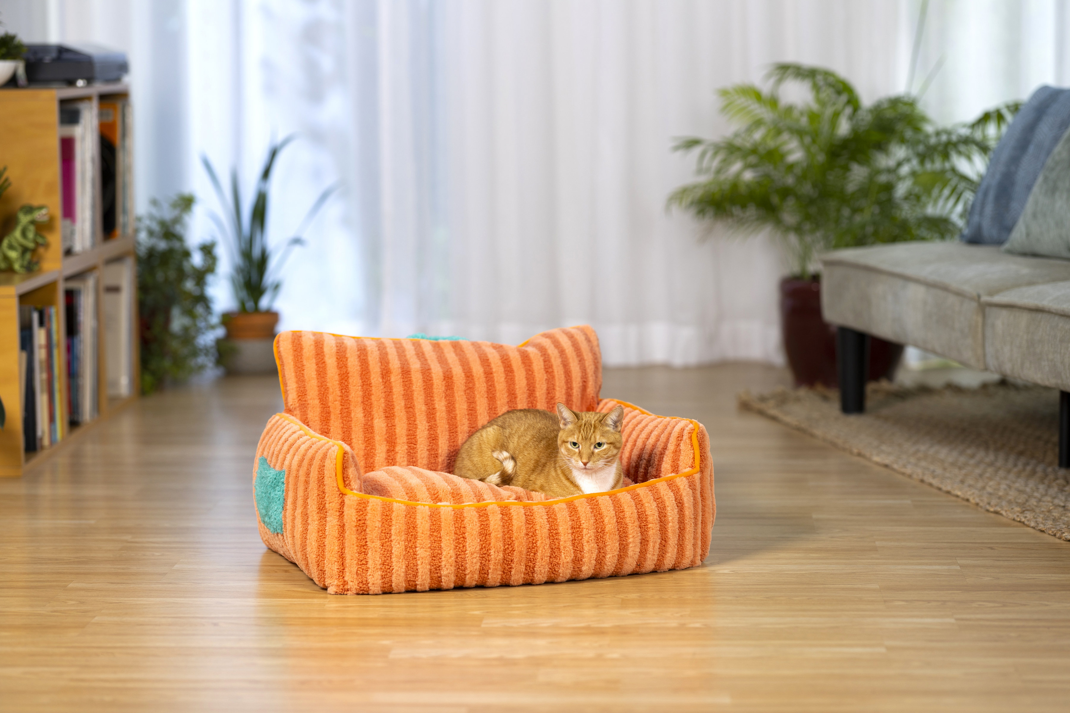 Archie & Oscar™ Kewstoke Pouch Couch Cat Bed & Reviews | Wayfair
