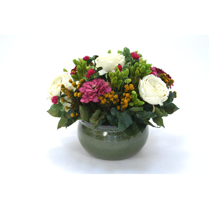 Primrue Roses with Clover, Zinnia and Phylica Mixed Centerpiece in Vase ...