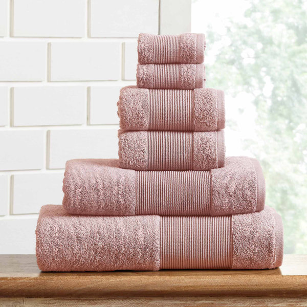 Hot-pink-bath-towels | Wayfair