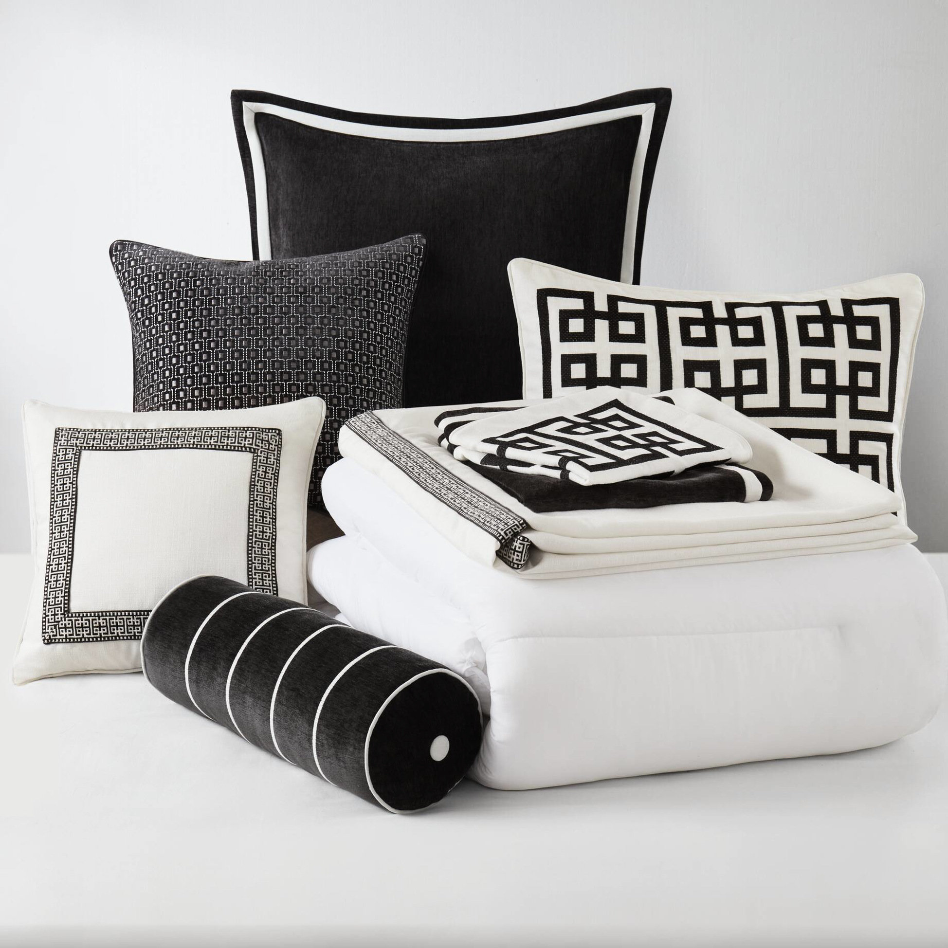 TUOXIN Oversized Duvet Style Comforter Of 8 Items, Greek - Inspired ...