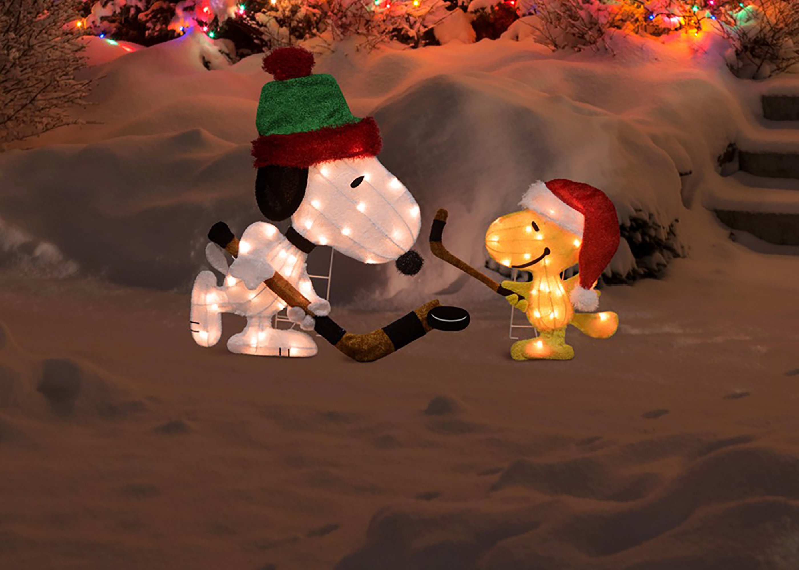 The Holiday Aisle® 28in Peanuts 2D LED PreLit Yard Decor Sport Snoopy ...