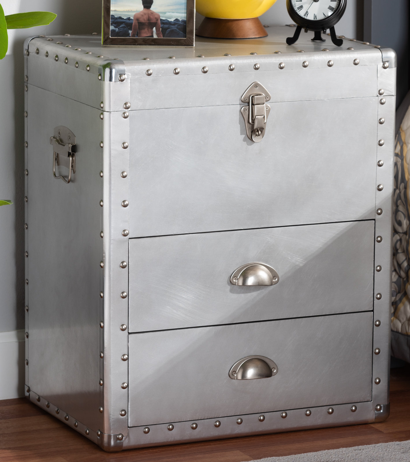 Beachcrest Home Gofried 2 - Drawer Nightstand in Silver & Reviews ...