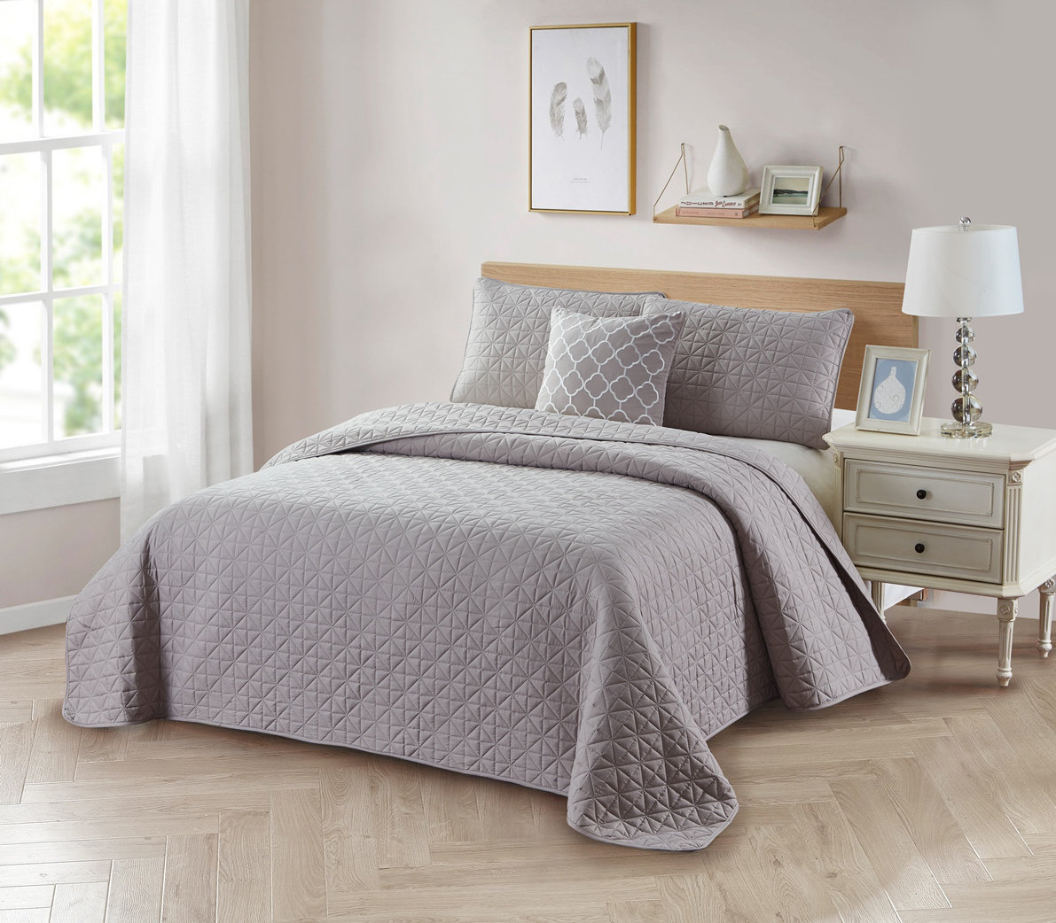 Bibb Home Solid Reversible Quilt Sets with Dec Pillows (4-Piece ...